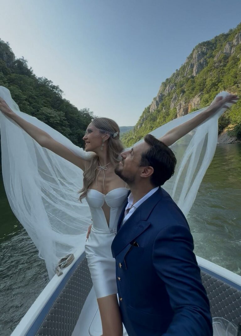 Surprize, surprize pentru Daniel Pavel! Soția a pus totul la cale: l-a „urcat” în mașină și… “Nu ...