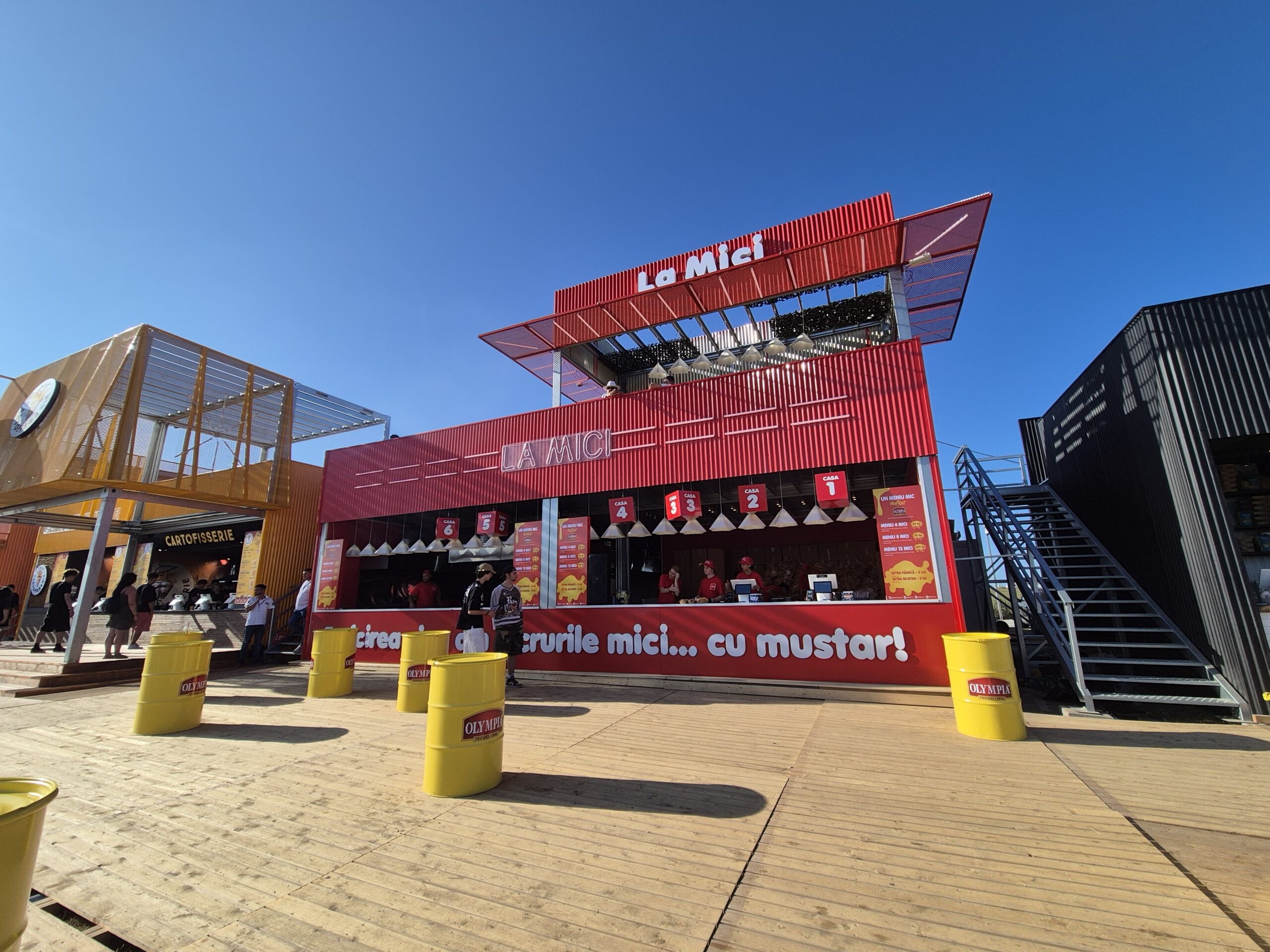 De necrezut! Cât costă 4 mici cu pâine și muștar la Beach, Please! 2025