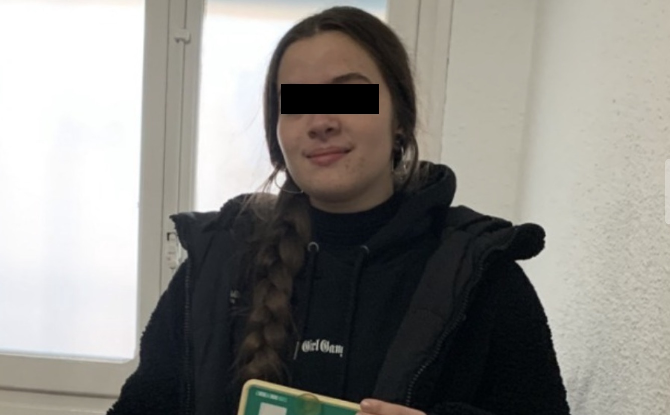 Violeta s-a stins la 20 de ani! Mesaj disperat al mamei tinerei ...