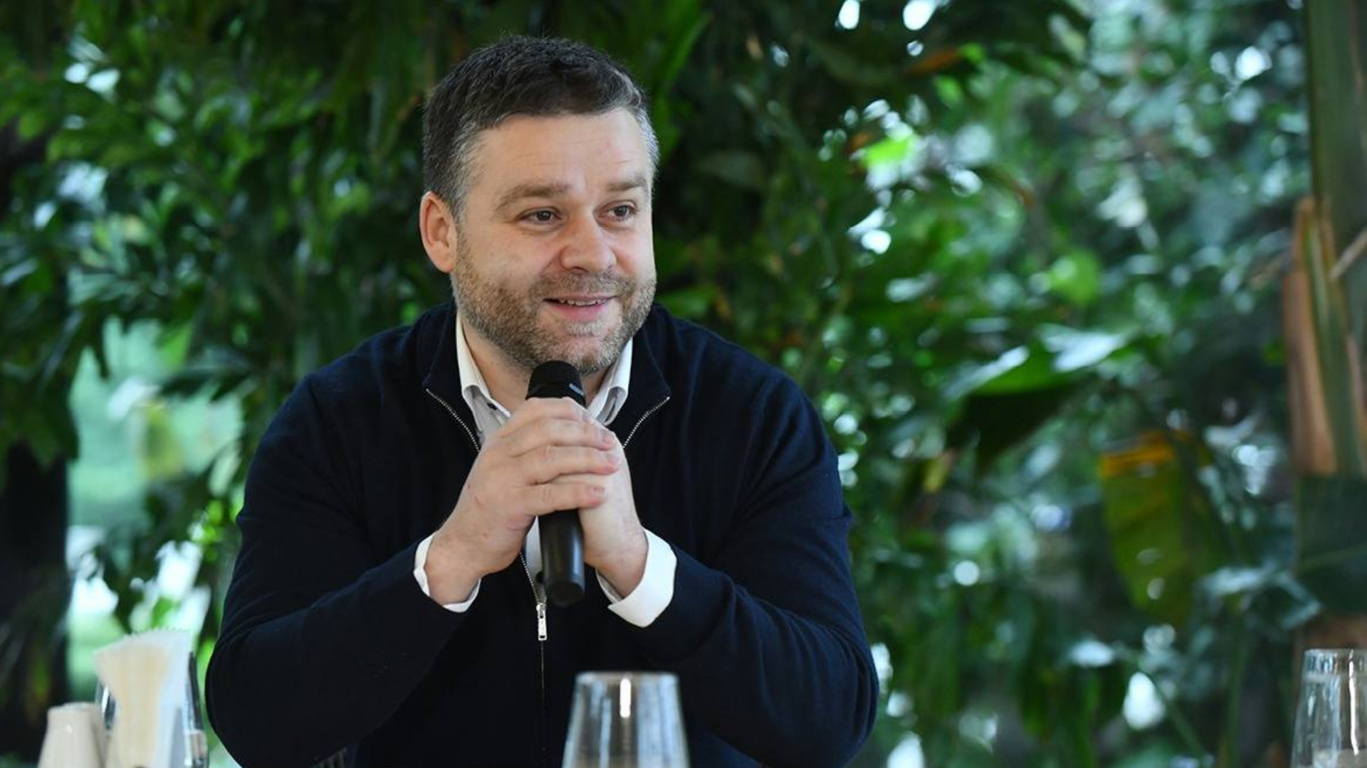 Cele două pasiuni ale primarului Ciprian Ciucu. Nu te gândeai că ...