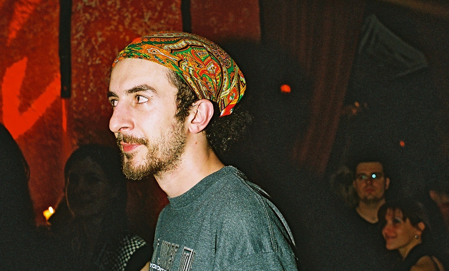 Cum arăta Vlad Craioveanu în anii 2000, când „telefonul-fantomă” a ...