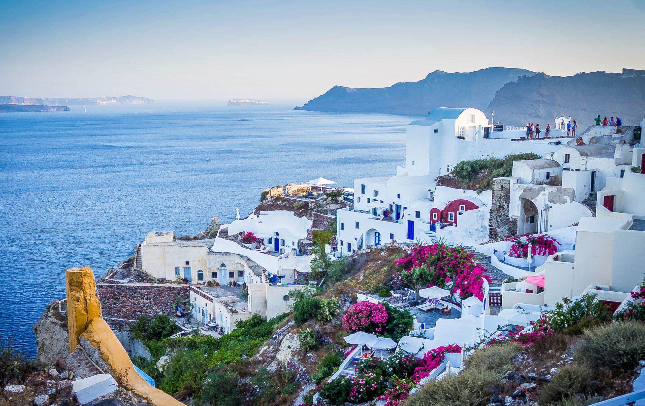 Stare de urgență în Grecia, în plin sezon estival. Ce trebuie să știe ...