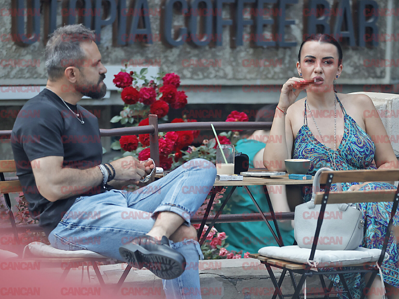 Imagini rare cu fiul lui Cornel Dinu alături de voluptoasa lui soție ...
